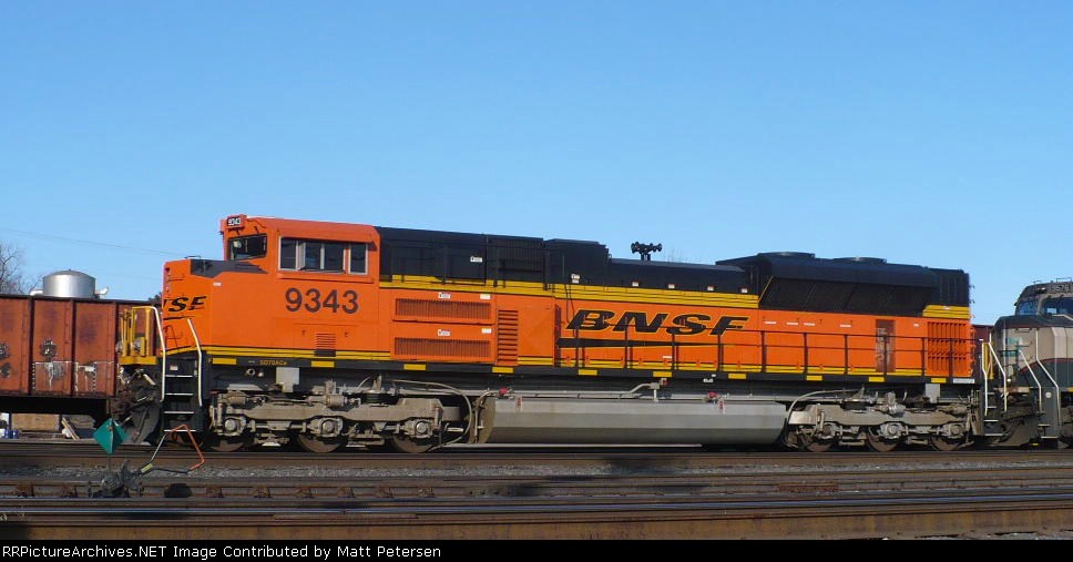 BNSF 9343
